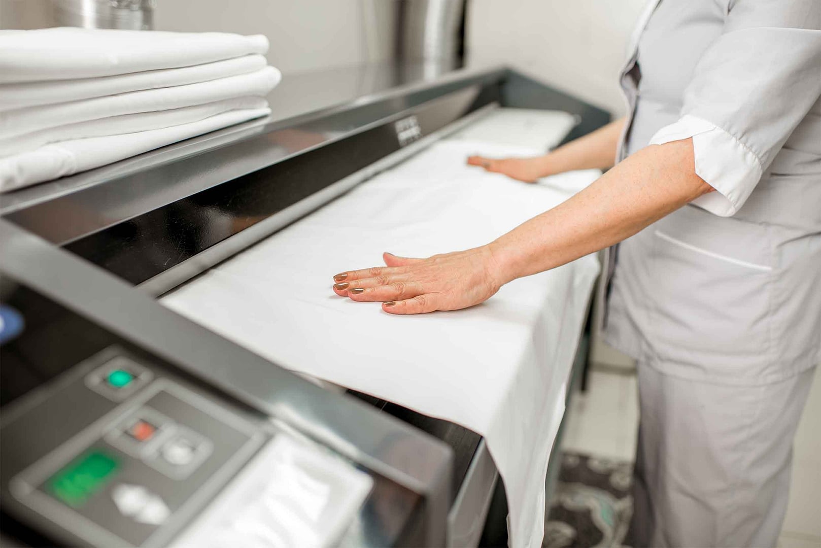 How to Improve Commercial Ironing Quality and Efficiency - JLA